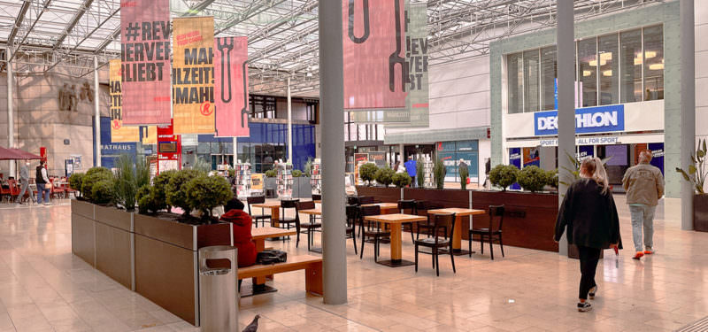 Die neue Rathaus Galerie — Rathaus Galerie Essen